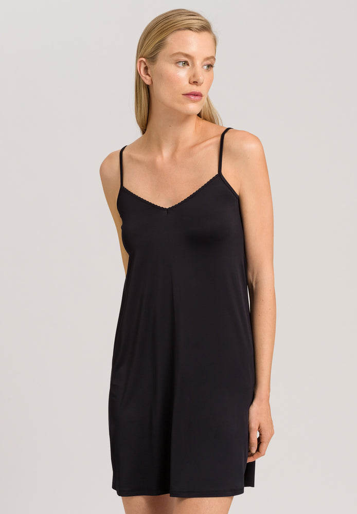 Women's Dresses & Slips – HANRO