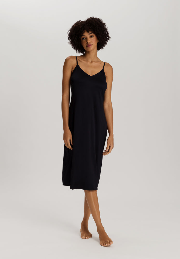 Satin Deluxe Bodydress | Black 71078-019 – HANRO