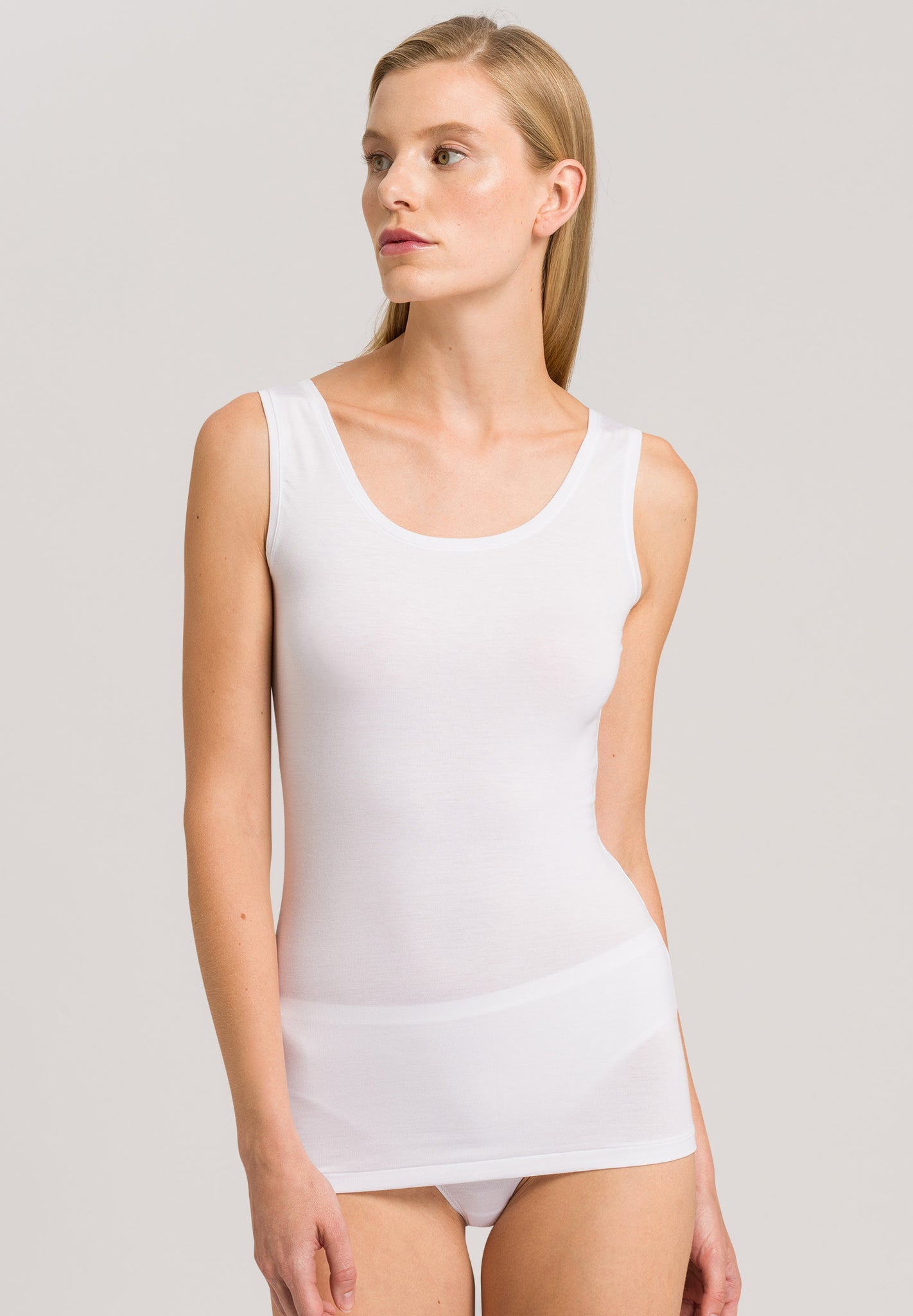 Soft Touch Round Neck Tank Top | White 71257-101 – HANRO
