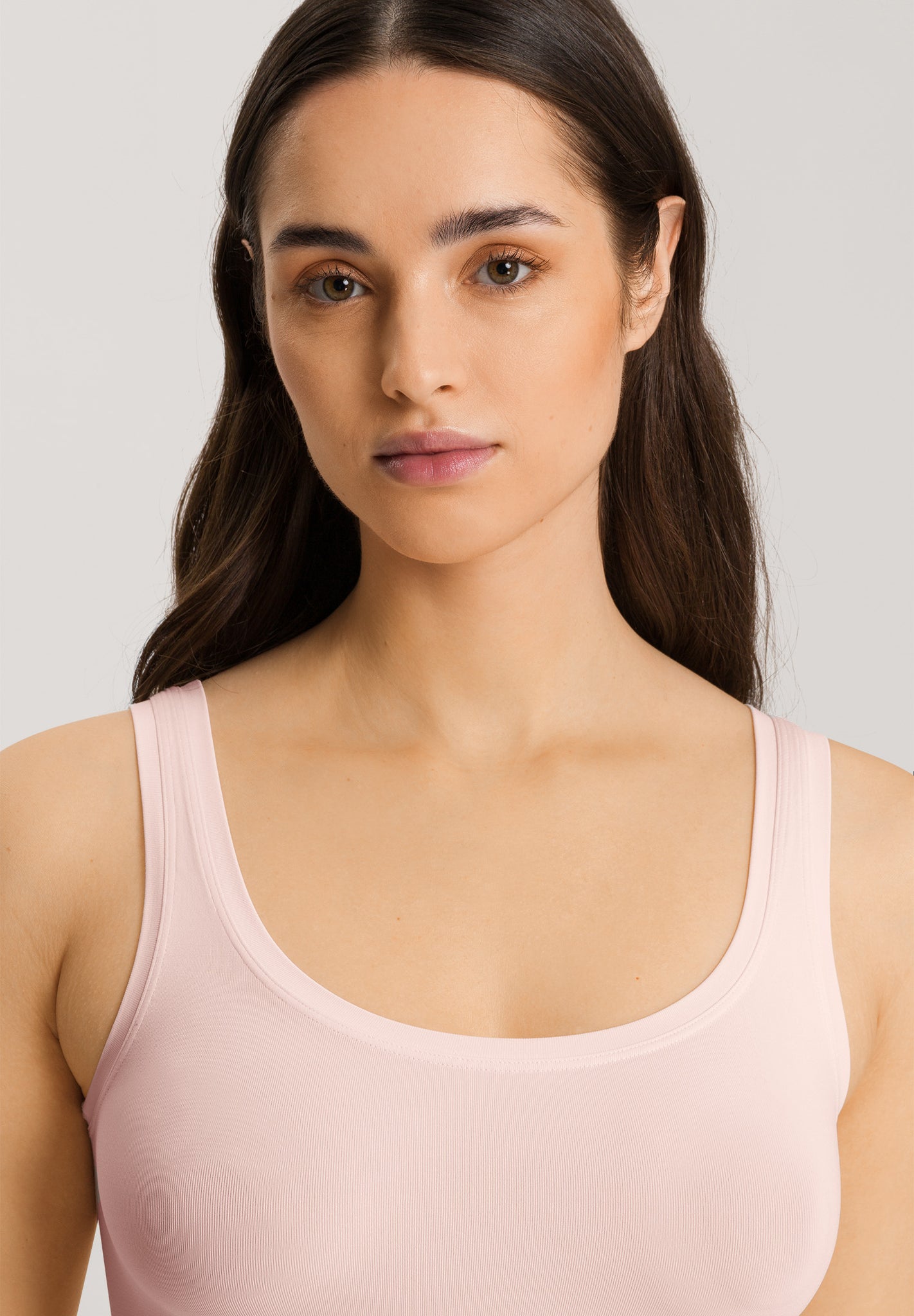 Touch Feeling Round Neck Tank Top | Rose Cream 71814-1393 – HANRO